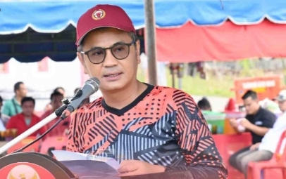 Bupati Nias Membuka Secara Resmi Kegiatan Olahraga Rekreasi Kabupaten ...